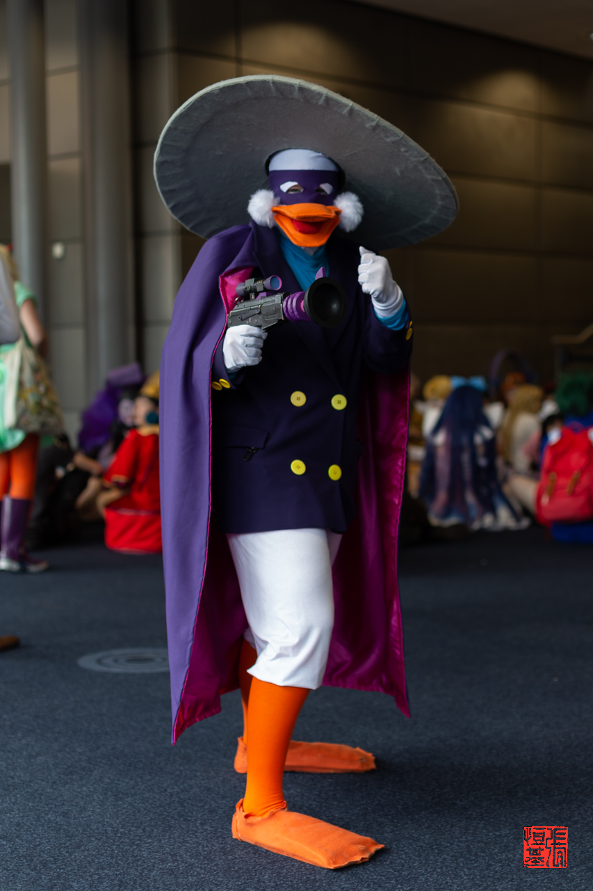 Darkwing Duck by Katdilligaf – Food and Cosplay