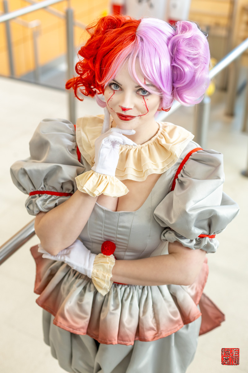 Pennywise Harley Quinn Mashup by Darth Gee - Food and Cosplay